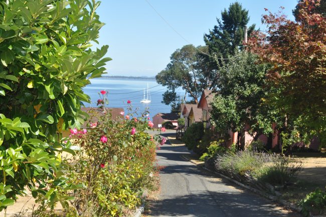 Rosebank Oceanfront Cottages Mill Bay Cowichan Valley British Columbia